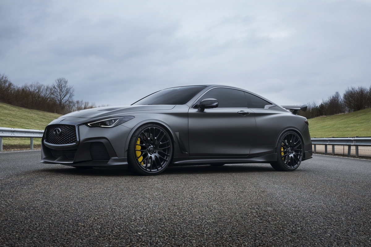 Infiniti Black S: après Renault, voici Pirelli | ALBI le Géant