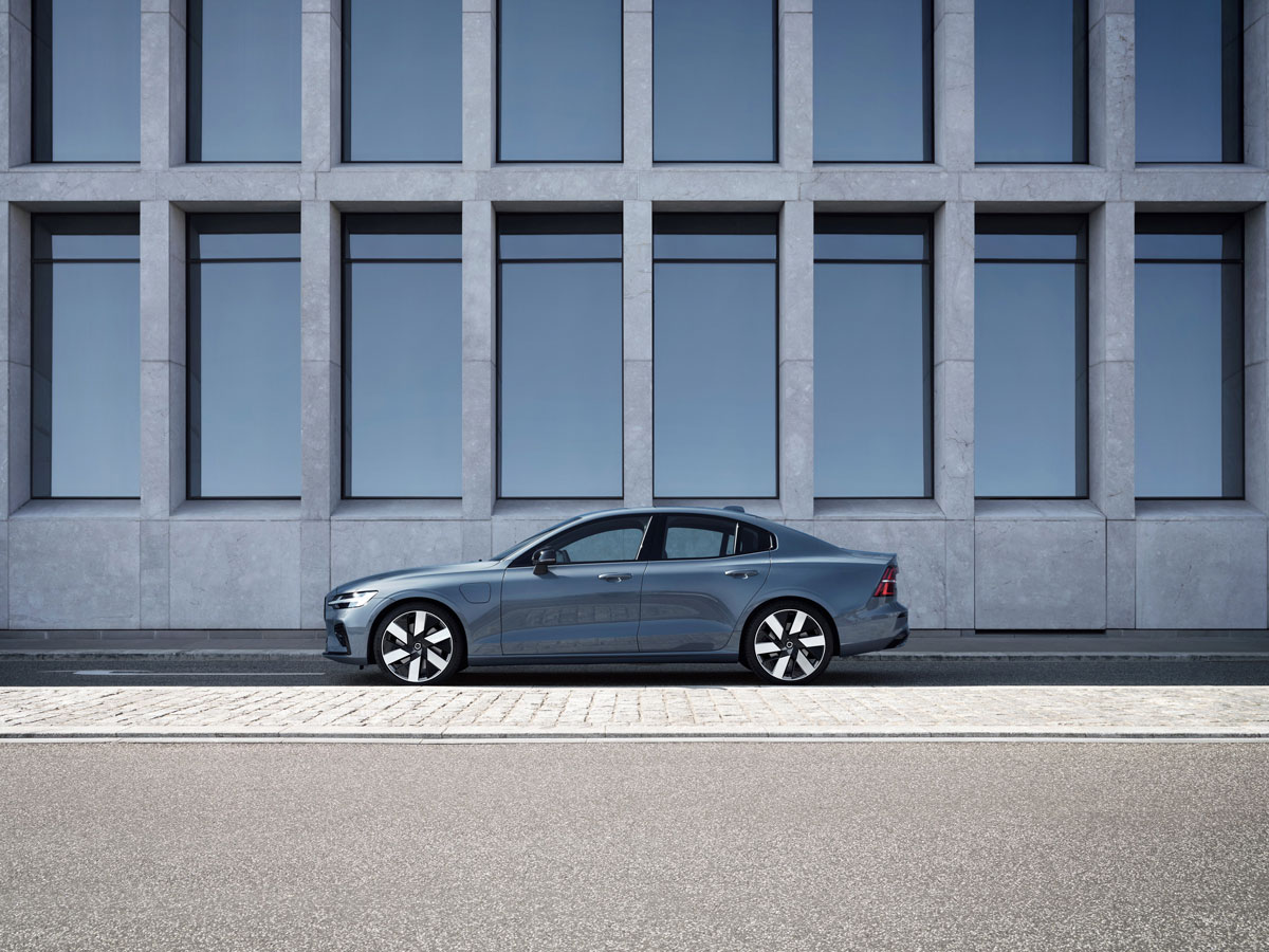 Volvo S60 VS BMW Série 3, la bataille des berlines | ALBI le Géant